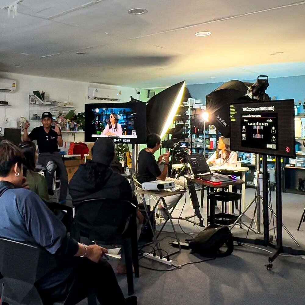 บริการ Workshop - Aiman Studio รับจัด Workshop จัดแสง ตั้งกล้อง