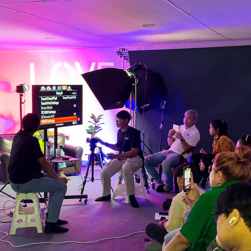 บริการ Workshop - Aiman Studio รับจัด Workshop จัดแสง ตั้งกล้อง